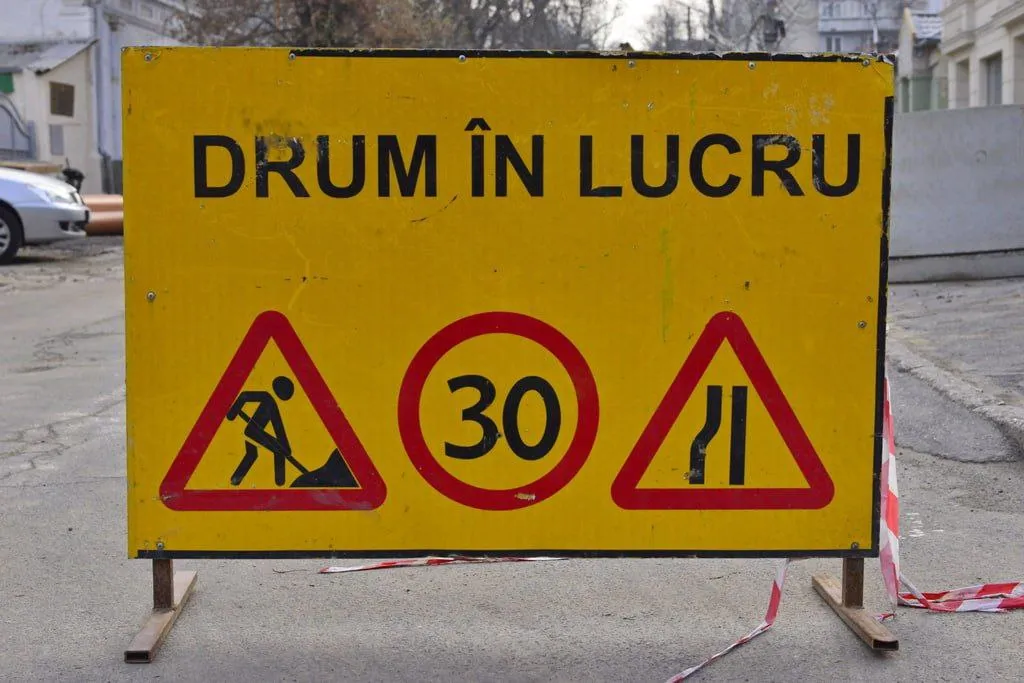 Vor începe lucrările de reparație pe strada Meșterul Manole, anunță ...